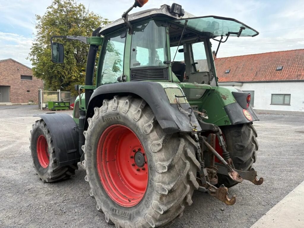 Buy Fendt Farmer 411 Vario – 99 HP CVT 4WD, Compact & Powerful