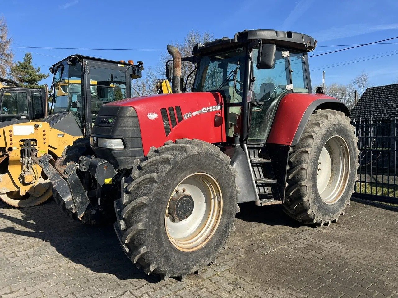 Buy Case IH CVX 195 Tractor – Powerful 195 HP CVT, 50 km/h