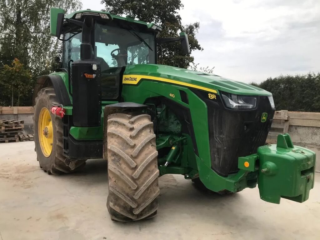 John Deere 8R410 Tractor – Powerful 410HP, 2022 Model, Used