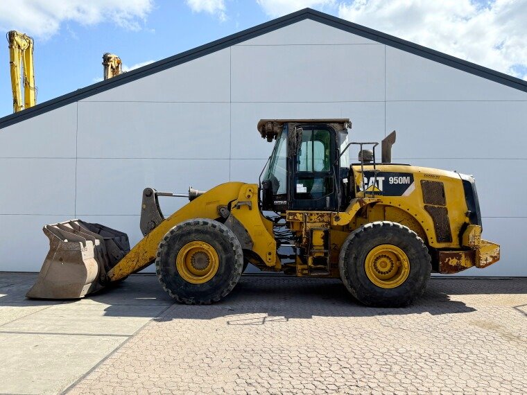 Buy Powerful Caterpillar 950M Wheel Loader for Sale | Powerful CAT Loader