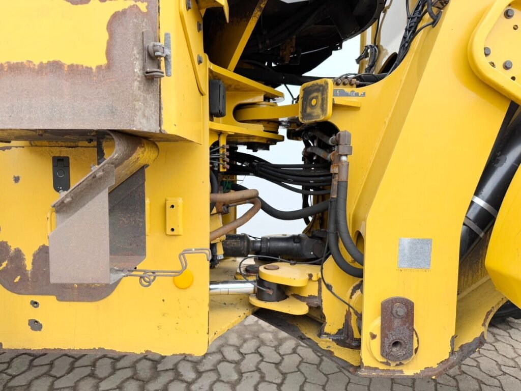 Buy Powerful Caterpillar 938K Wheel Loader for Sale | High-Performance ...