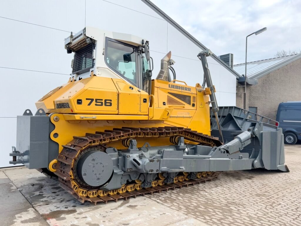 Buy Liebherr PR756 Dozer for sale – Powerful Heavy-Duty Bulldozer